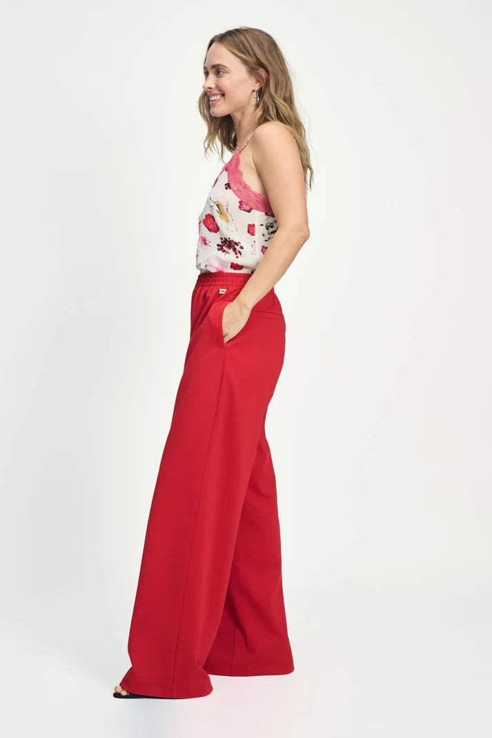 CLEARANCE Pants - Scarlet Red Summer – Mirror Mirror Boutique